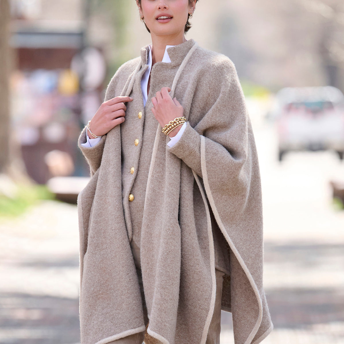 Laney Soft Wool Cape – Gorsuch