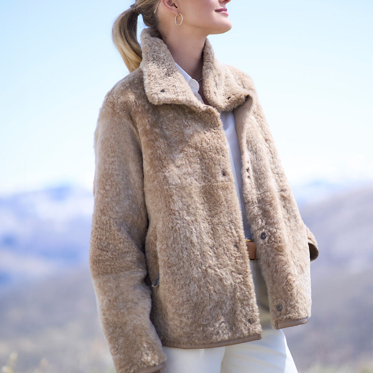 Dolly Reversible Curly Lamb Coat – Gorsuch